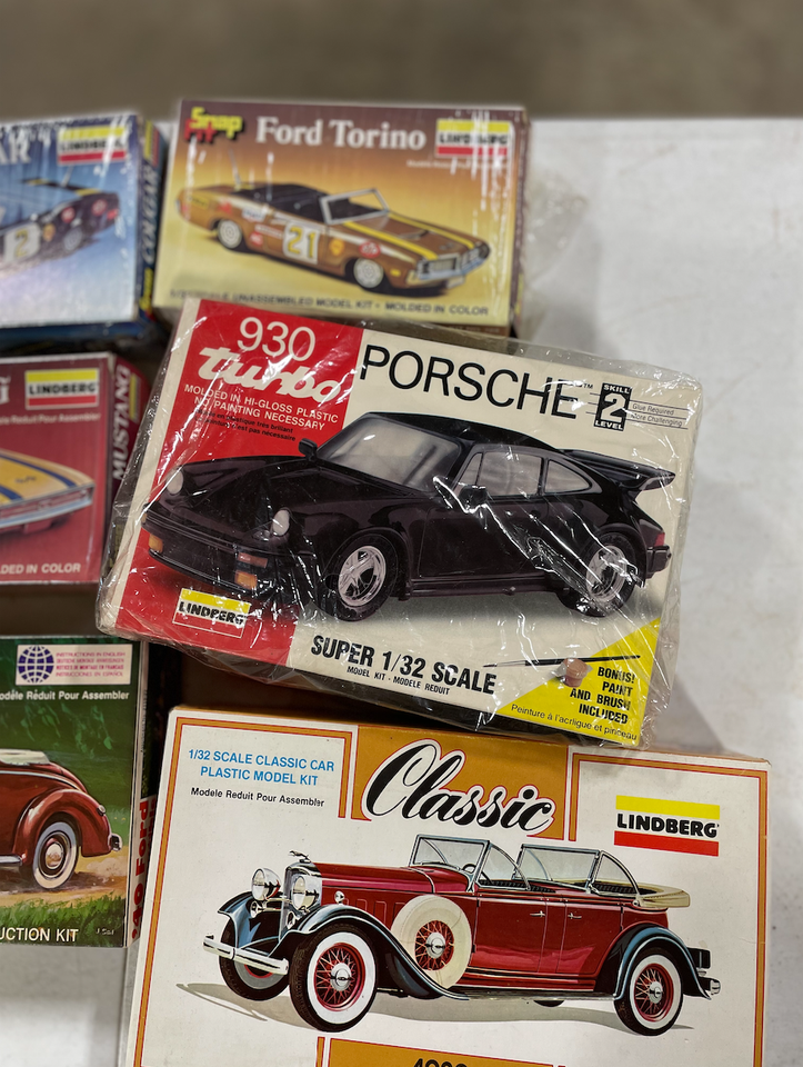 Lindberg model car kits, lot of 9, Ford Torino, Cadillac, Ford Coupe ...