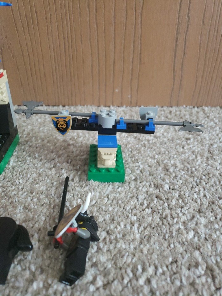 LEGO Castle 6095 Royal Joust 100% Complete With Box And Manual ...