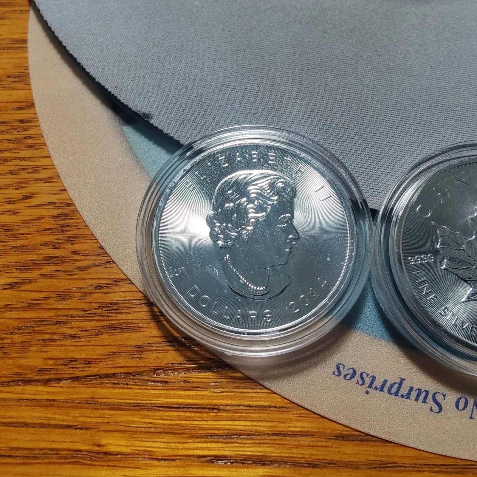 2014 1 oz Canadian Silver Maple Leaf .9999 Fine $5 Coin, in airtight ...