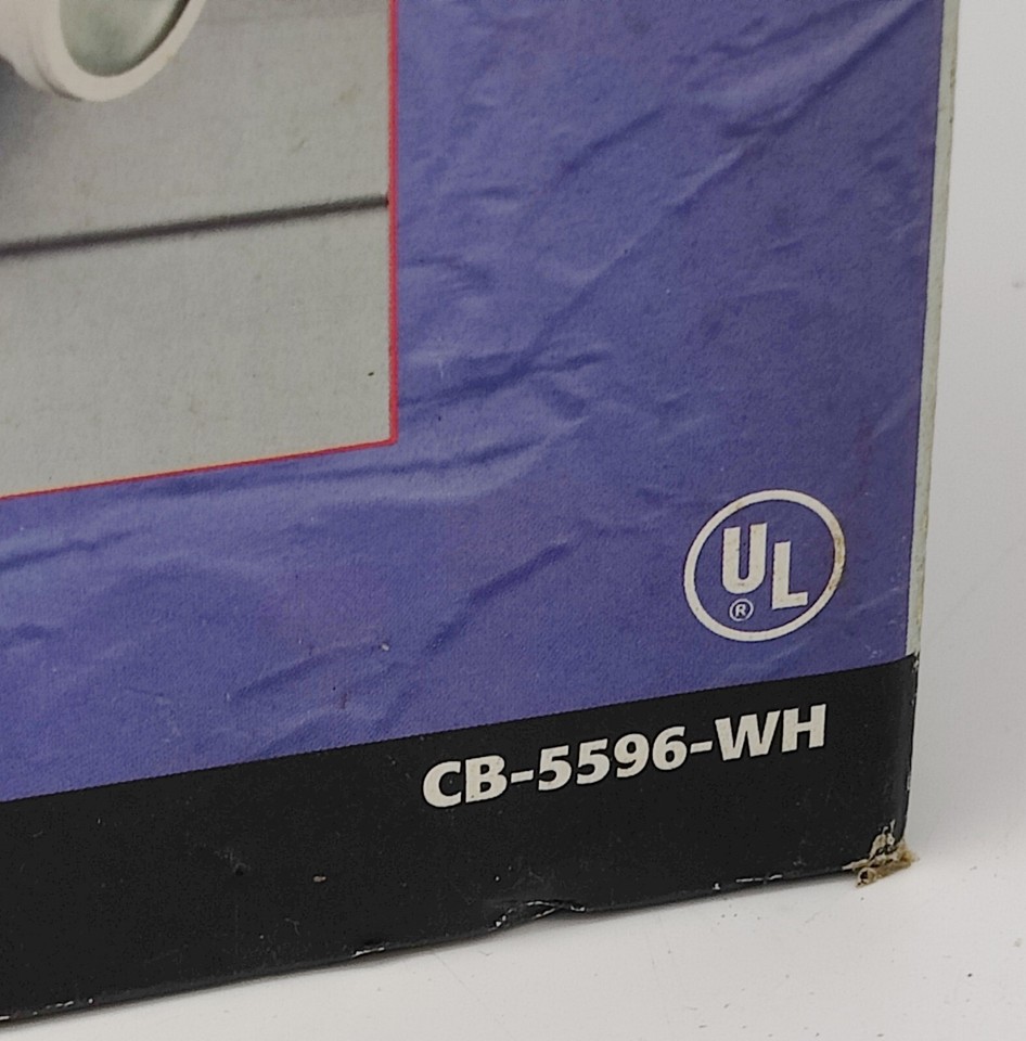 Heath Zenith Motion-Sensing 190° Halogen Security Light CB-5596-WH 200 ...