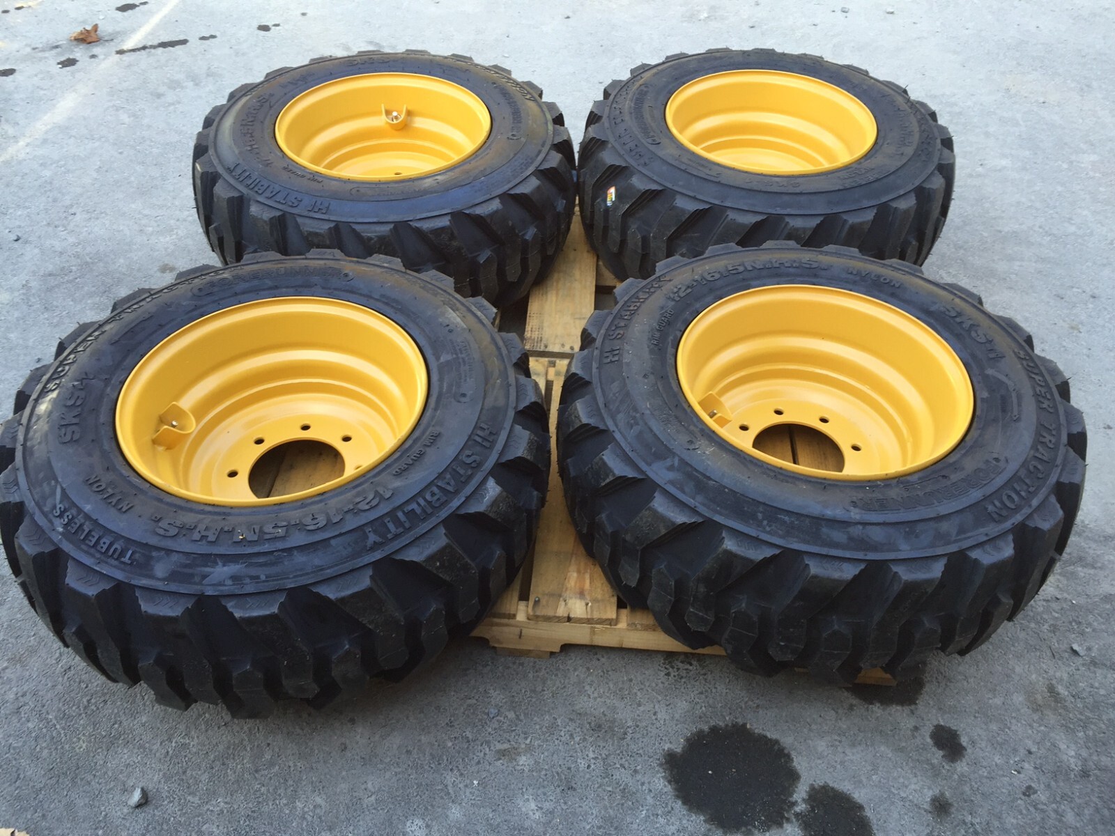 4 NEW 12-16.5 Skid Steer Tires & Rims for Caterpillar - CAT - 12X16.5 ...