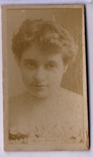 Hope Booth's Instagram, Twitter & Facebook on IDCrawl