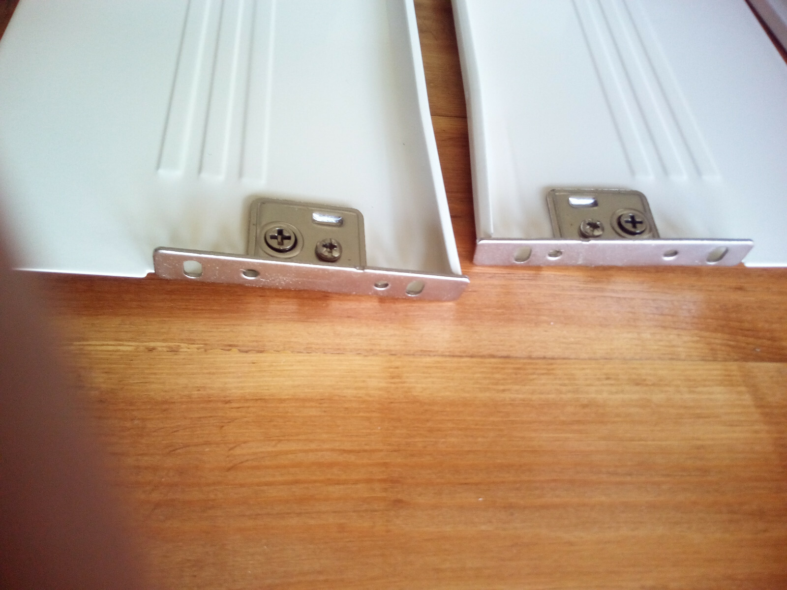 1 Set of Kitchen Metal Drawer Box Sides/ Runners OFF WHITE/CREAM 86mm x ...