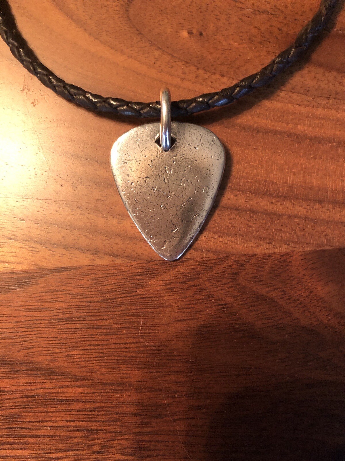 Retired HTF James Avery Guitar Pick On 20” Brown Brai… - Gem