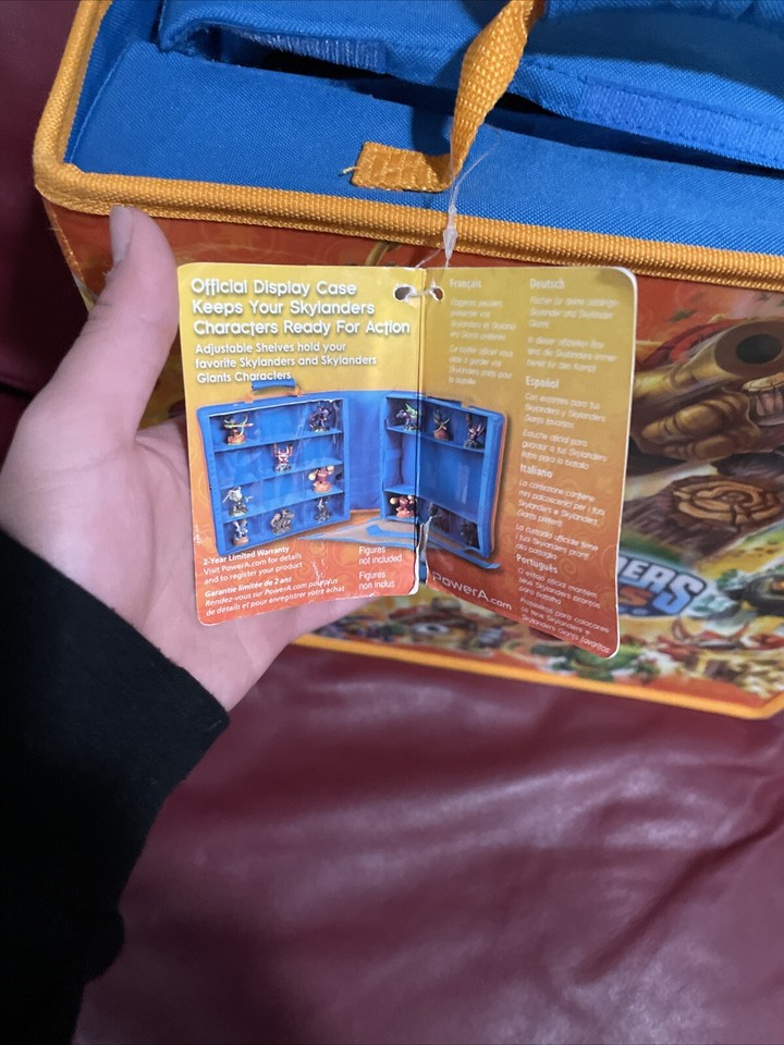 NWT 2012 Skylanders Giants Carrying Case Holds Figures, Portals, Cords ...