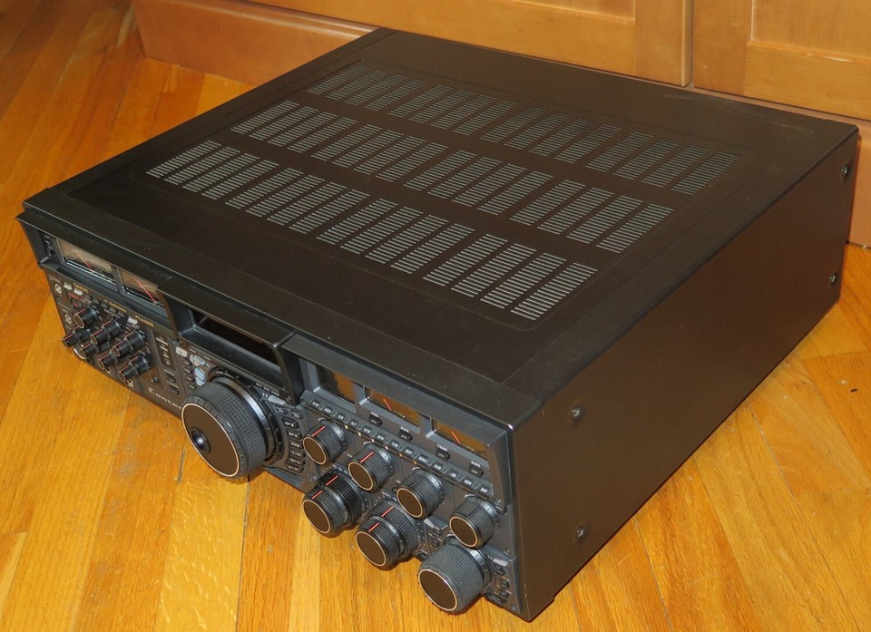 Yaesu FTDX-9000 Contest 200-watt HF 1.8-50MHz Amateur HAM Radio ...