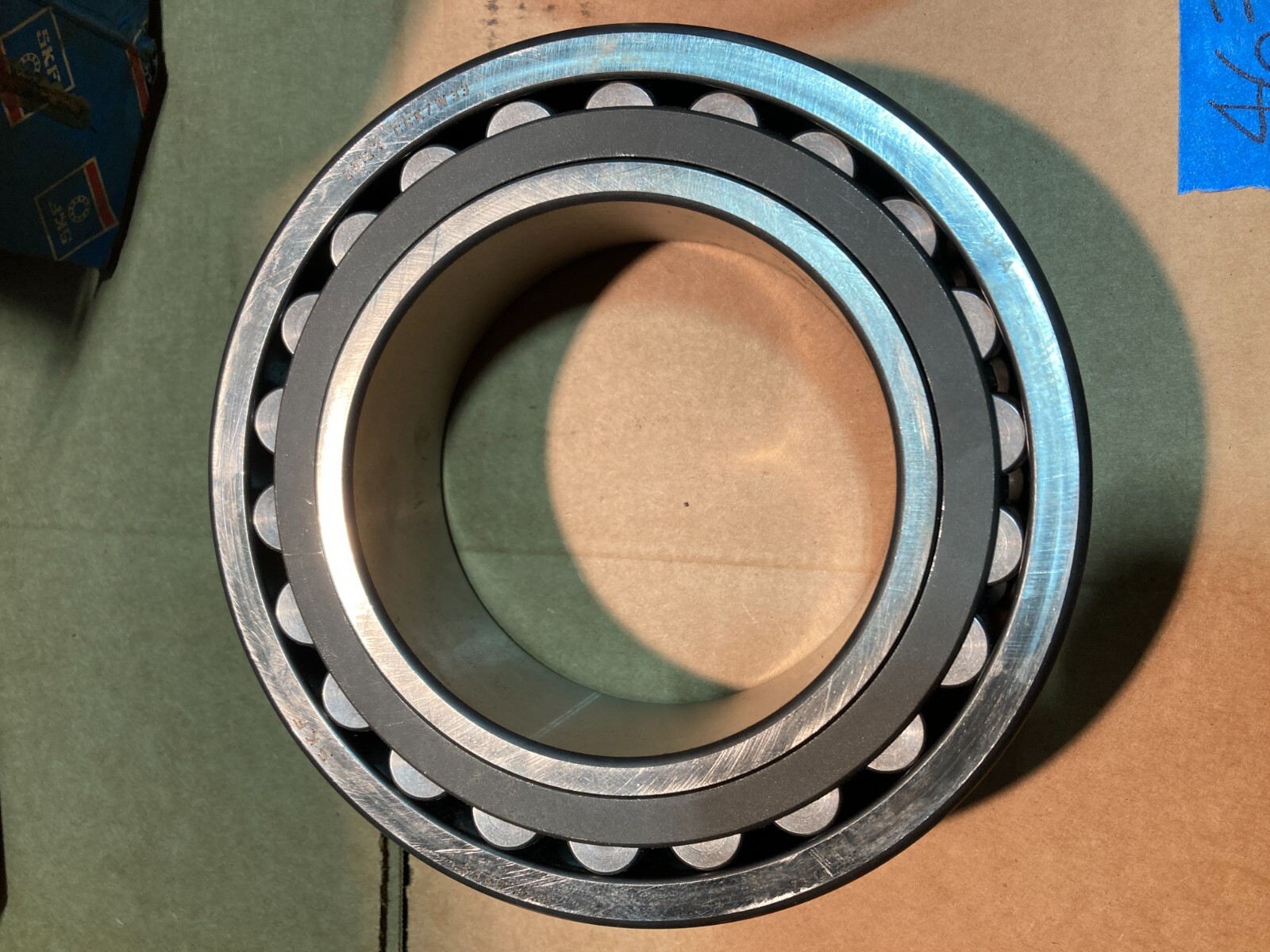 NEW SKF Explorer 23122 CCK/W33 7-1/8" OD (180 mm) Spherical Roller ...