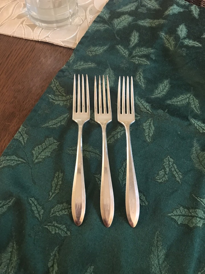 Vintage Community Plate Patrician 1914 Silverware. Three Knives Spoons ...