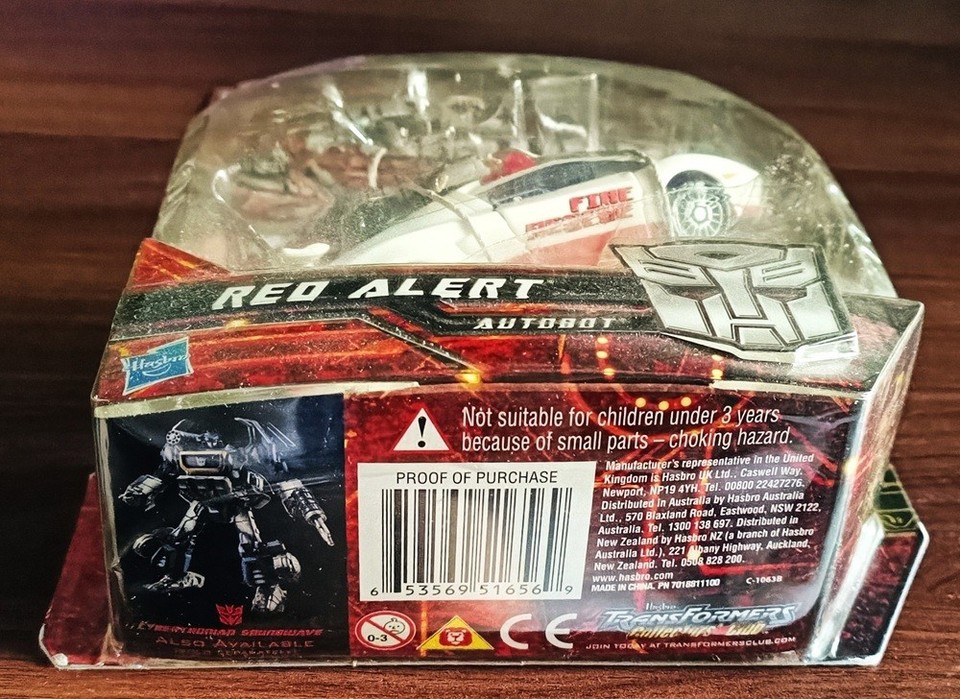 TRANSFORMERS GENERATIONS RED ALERT DELUXE SEALED NEW | eBay