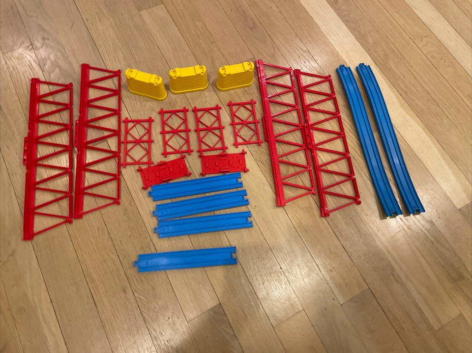 Thomas The Train Trackmaster TOMY - RED GIRDER SUSPENSION BRIDGE - Set ...