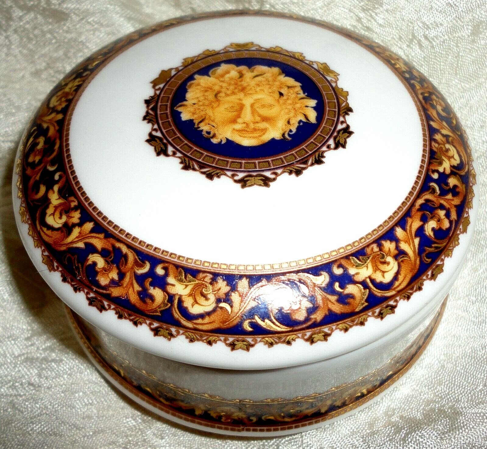 LIMOGES BACCHUS ROUND PORCELAIN TRINKET BOX MINT CONDITION NEW RARE | eBay