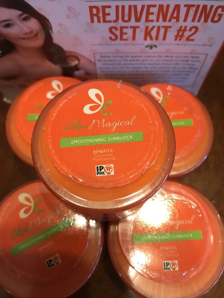 Skin Magical Whitening Rejuvenating Facial Set 2 Maintenance 100% ...