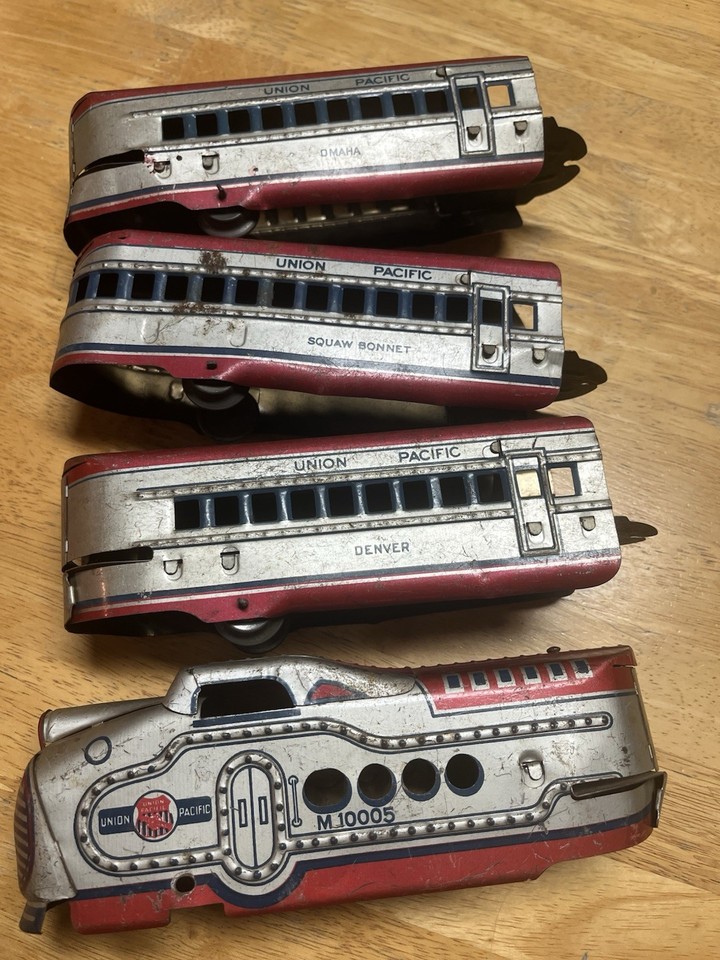 Vintage Marx M10005 Union Pacific Articulated Streamliner Locomotive ...