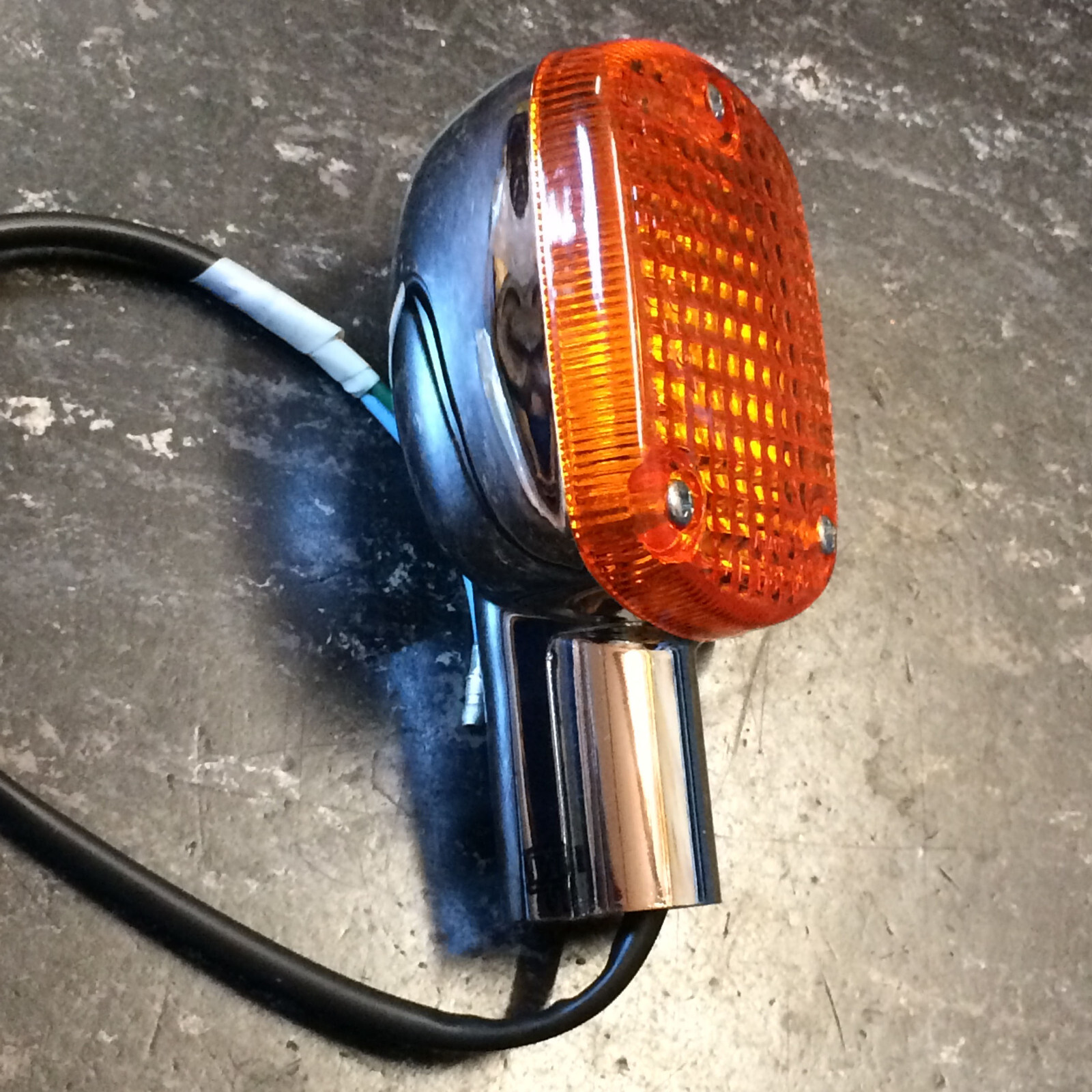 Honda CBX 750 Blinker vorne rechts Chrom Winker 33400-ME8-600 Neu NOS ...