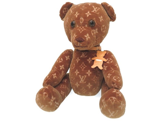 Louis Vuitton Teddy Bear 2020 | semashow.com