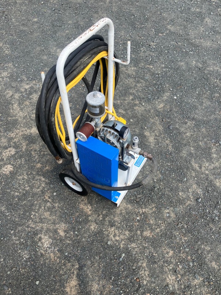 Kraft Tool Co Standard Texture Gun And Hopper With Compressor, no Gun ...