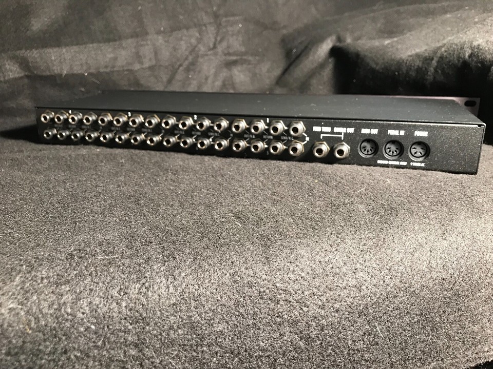 Voodoo Lab GCX Guitar Audio Switcher w/Box (True Bypass 8-Loop ...