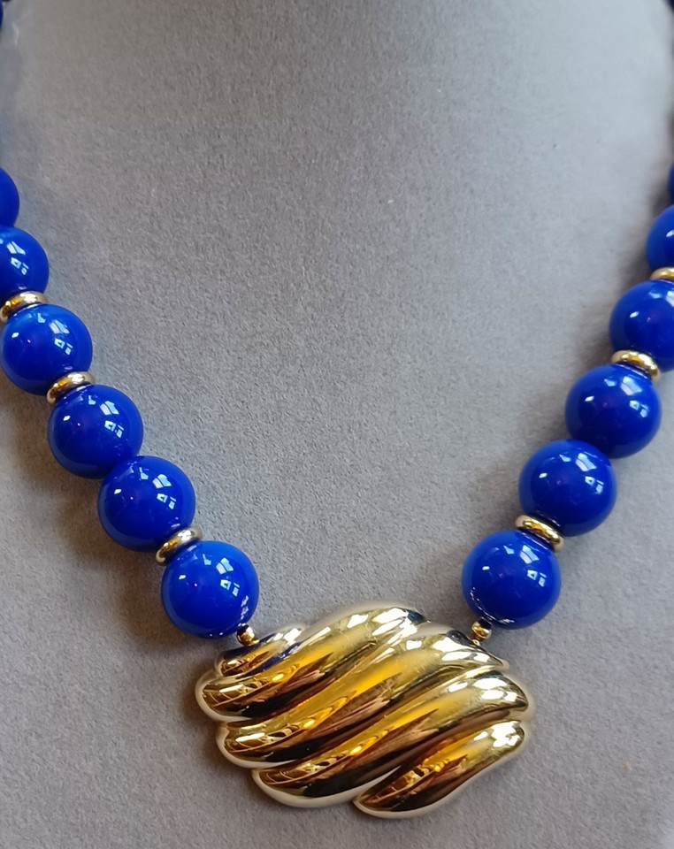 Vintage Avon Azure Blue Beaded Pendant Neckace 18" | eBay