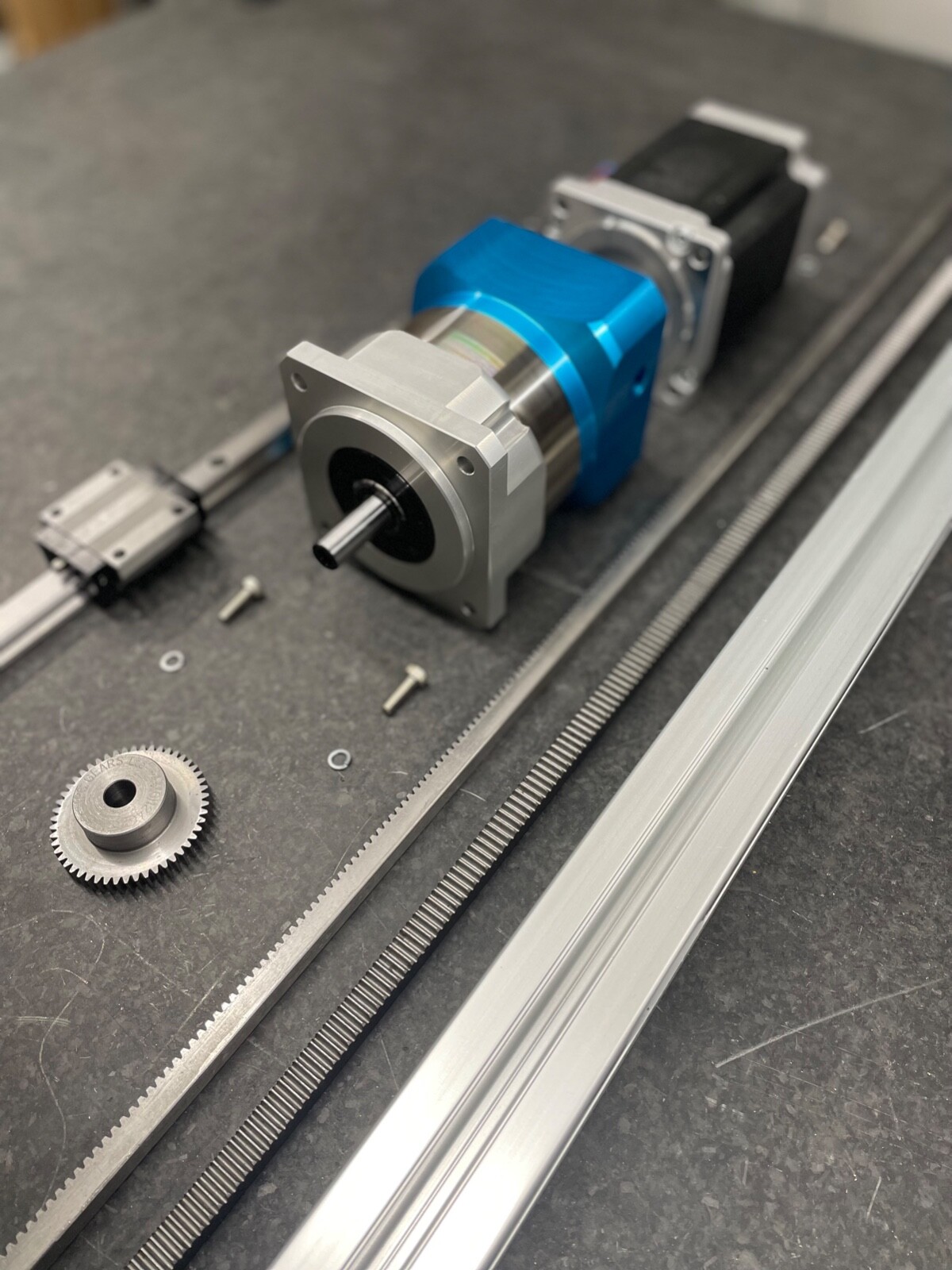 8x4 CNC Router, CNC Milling Machine, Aluminium Extrusion CNC ...