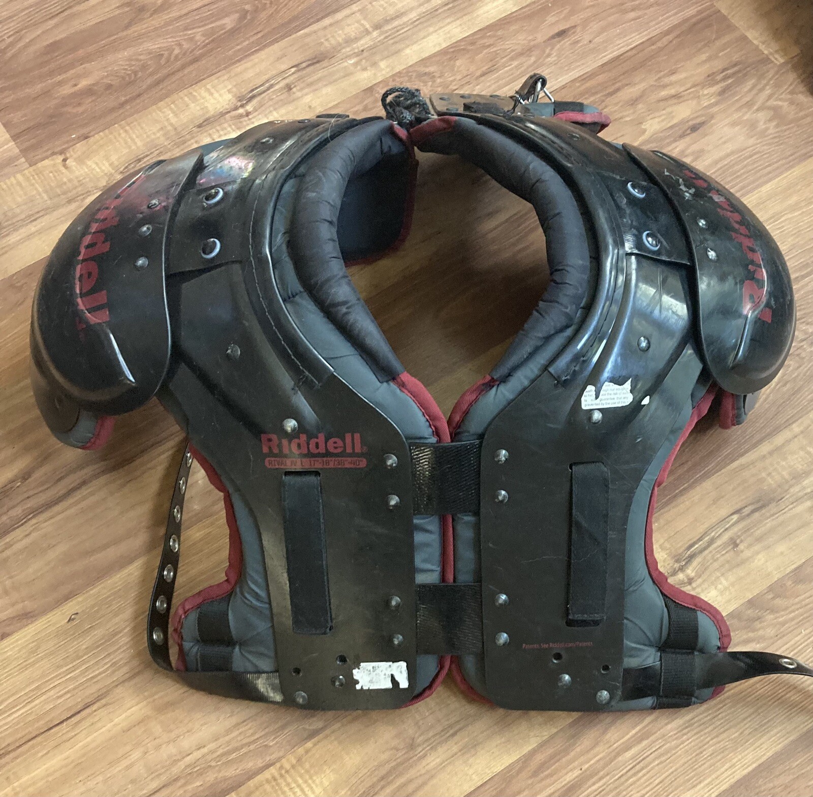 Riddell Rival JV Large Football Shoulder Pads Size 17-18” w/ Belt For ...