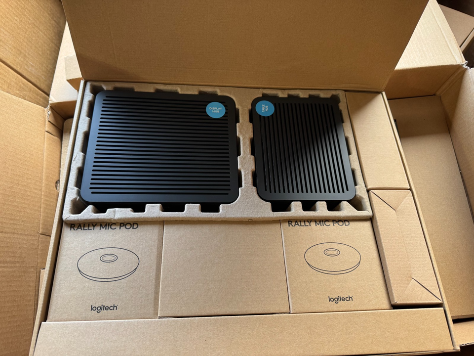 Logitech 960-001225 4k Rally Plus Ultra-HD Video Conferencing System ...