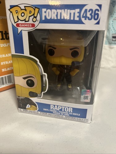 Funko Pop! Vinyl: Fortnite Raptor #436 Game-Inspired Collectible Figure ...