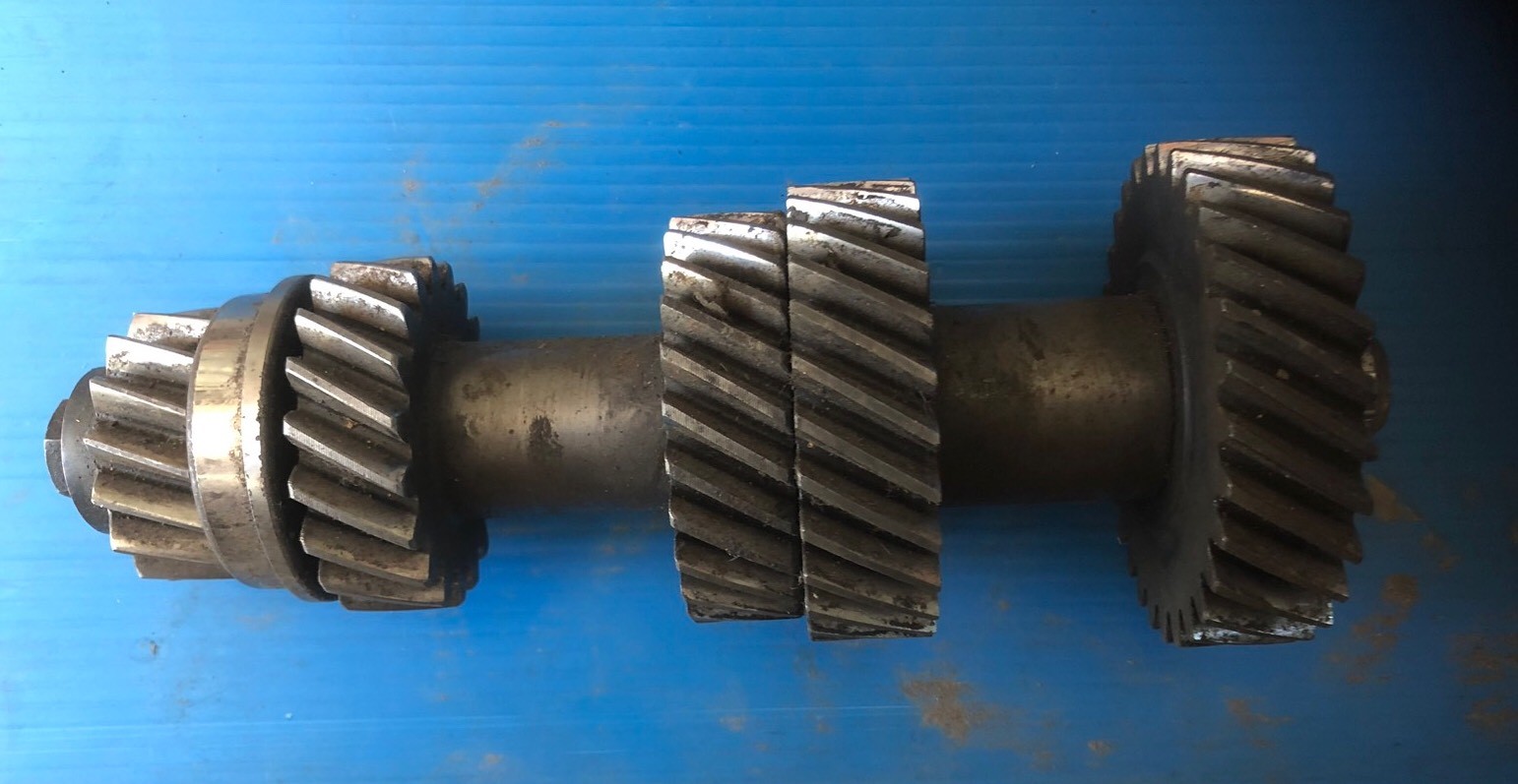 BMW 2002 TI / TII / TURBO GETRAG 235/5 DOGLEG GEARBOX COUNTER SHAFT ...