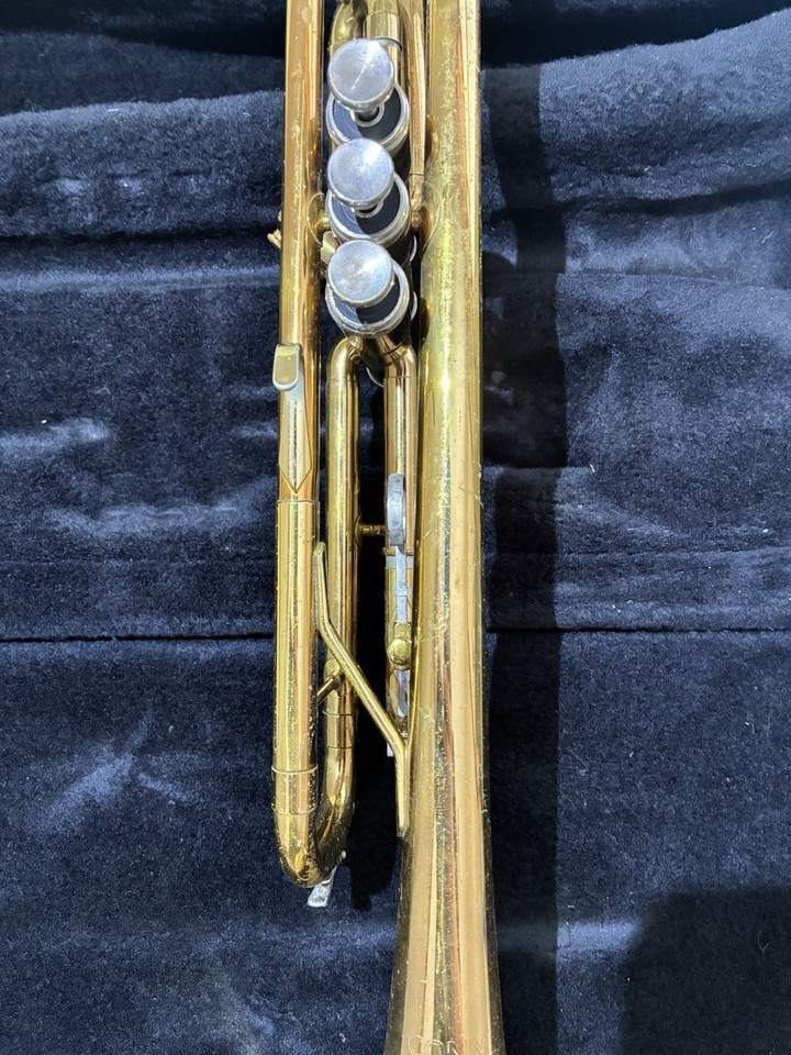 CONN 22B Trumpet With Carrying Case | eBay