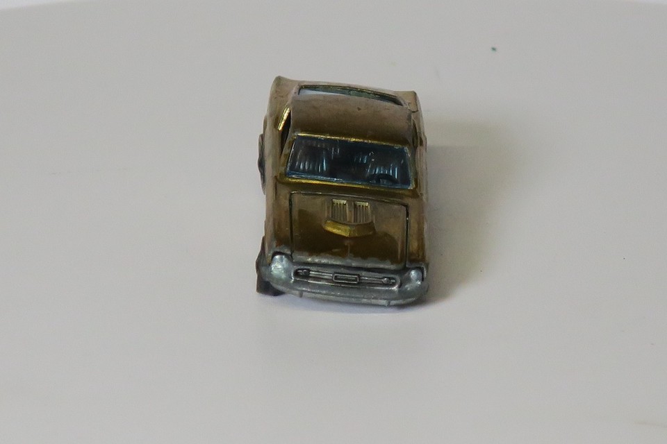 Hot Wheels Red Line Custom Mustang 1967 Gold w/ Brown Interior ...