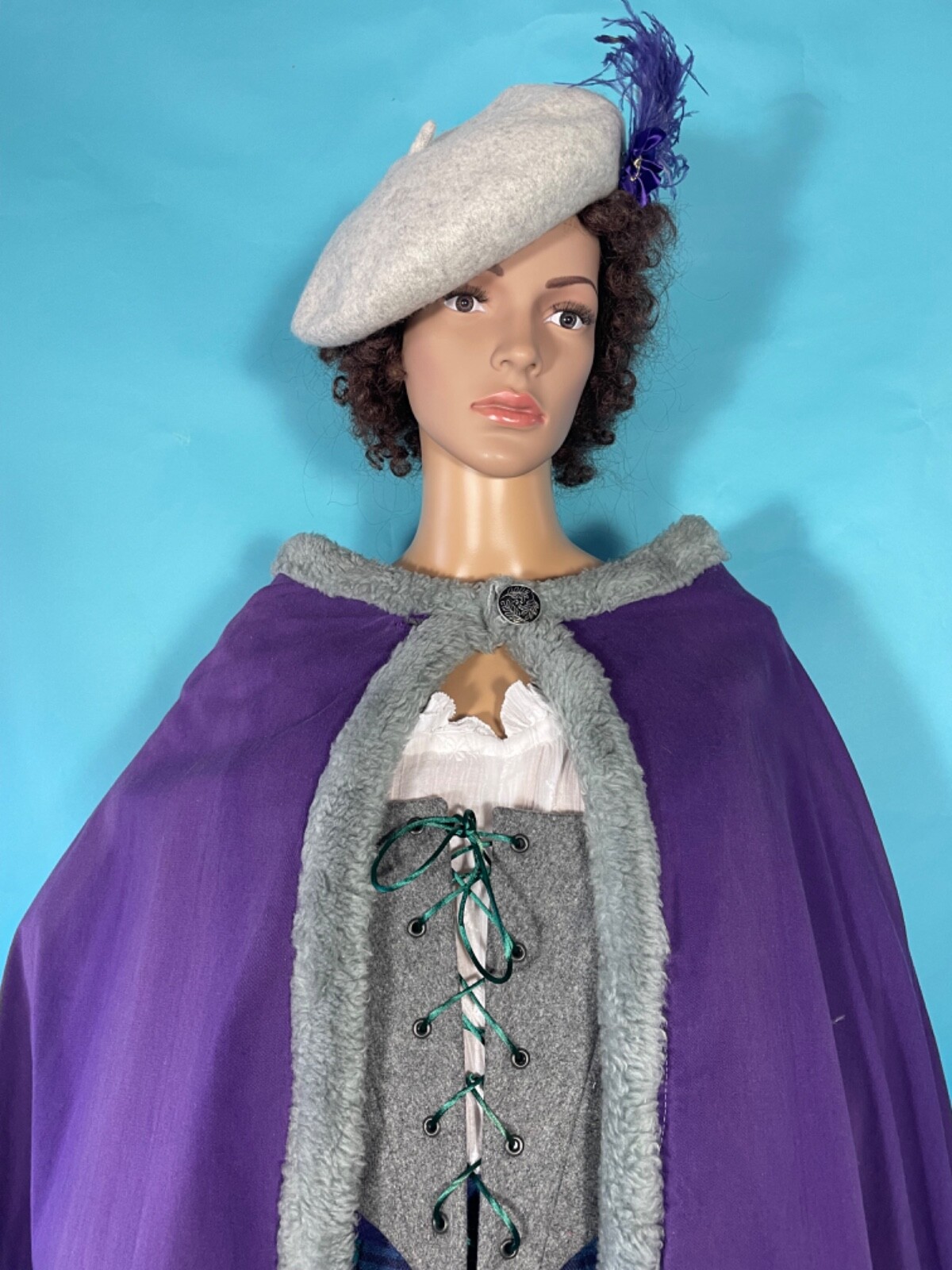 Renaissance Costume for Scottish/Irish Maiden complete with cape "Clair ...