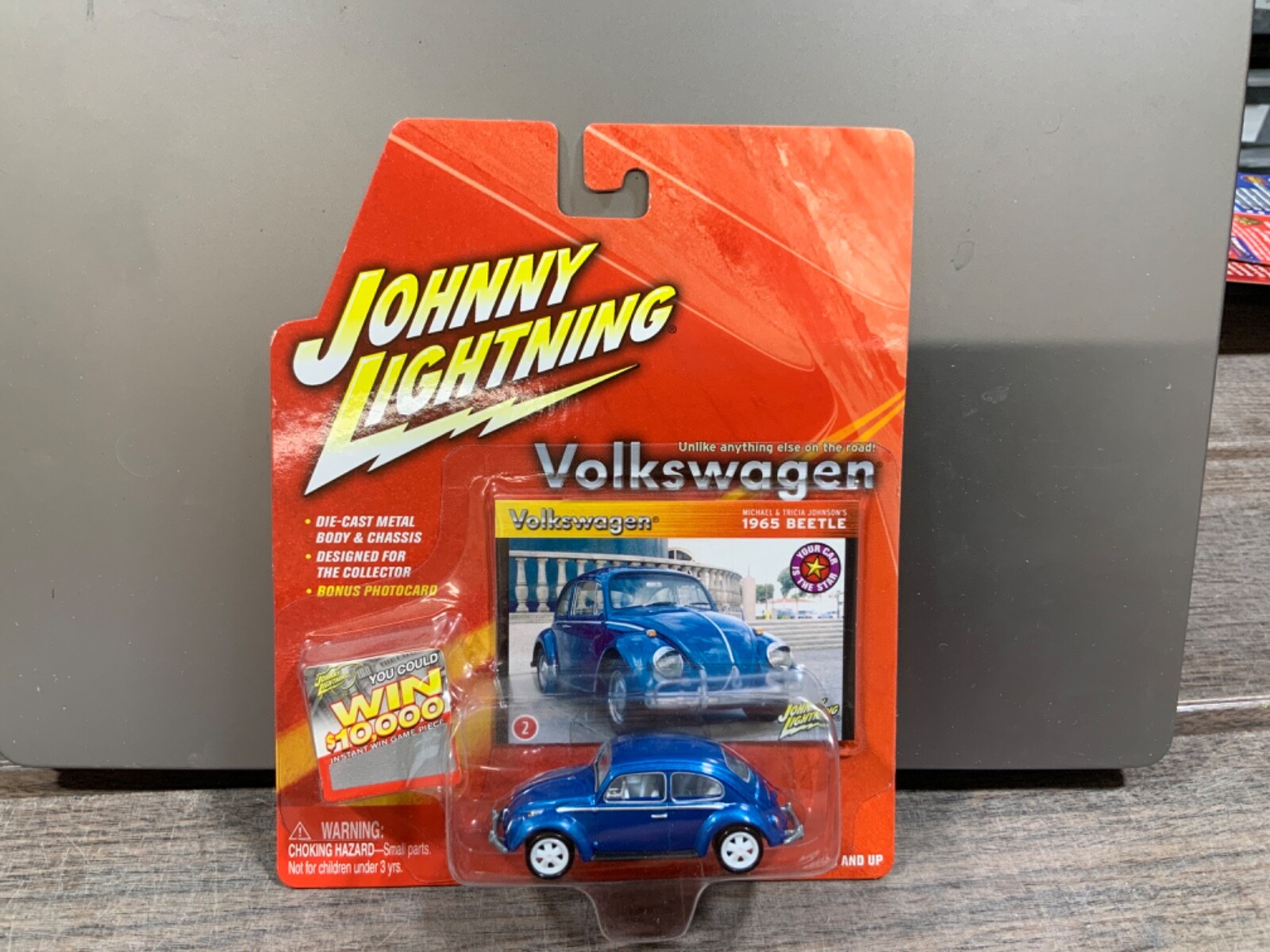 JOHNNY LIGHTNING 1965 VW BEETLE BLUE WHITE LIGHTNING CHASE | eBay