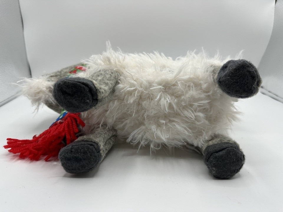Hallmark Christmas 'Tis the Screamin' Fainting Goat w Sound & Motion ...