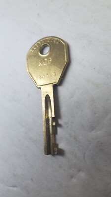 X40043 ESD Laundry Coin Box Key XEP | eBay