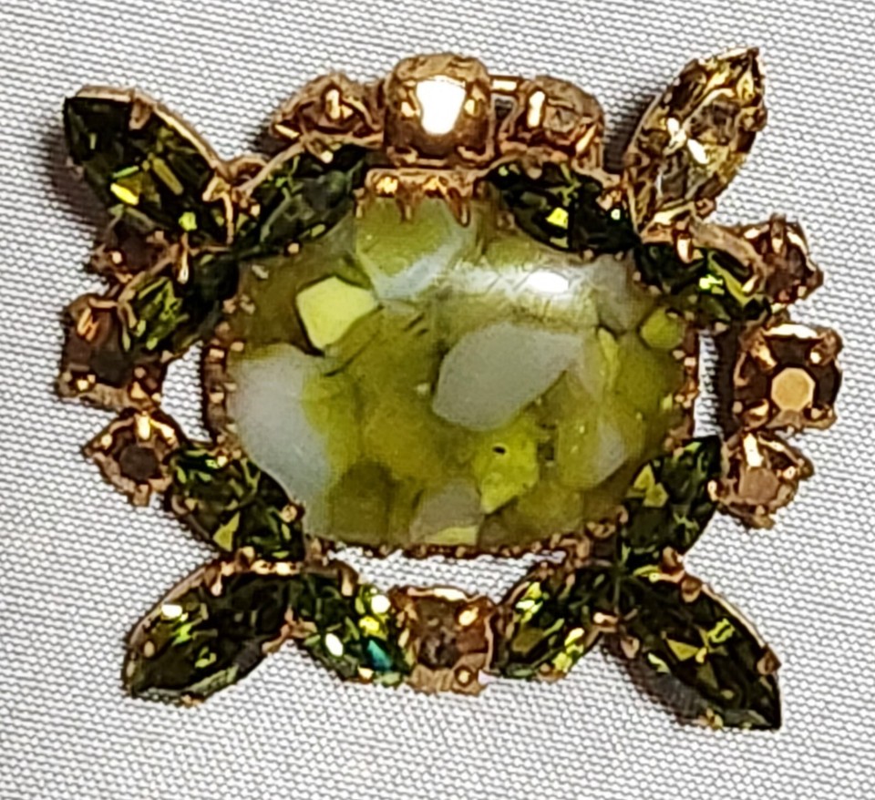 Small Vintage Green Art Glass Olivine RS Brooch Roger Jean Pierre ...