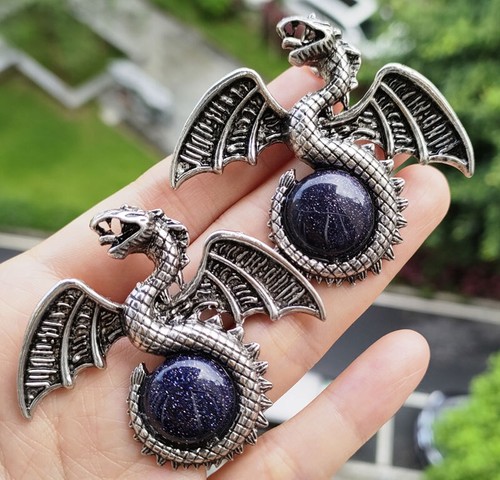2pcs Blue sand Gems stone wyvern wivern Pendants Magic Reiki Healing ...