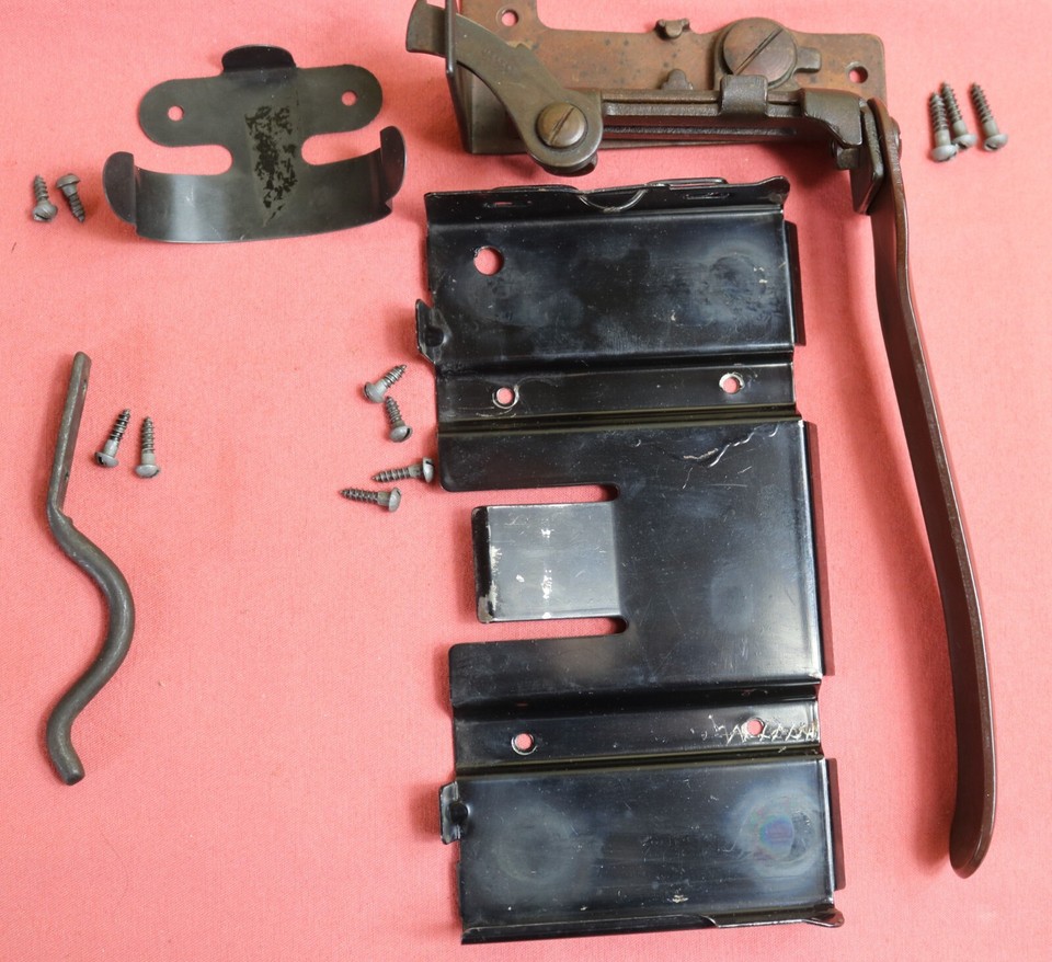 Singer Vintage Foot Controller Bracket and Knee Lever (for Cabinet ...
