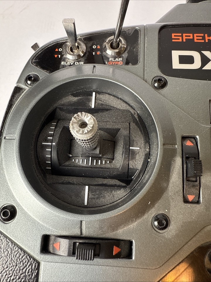 Spektrum DX6i 6‑Channel DSMX 2.4 GHz R/C Transmitter – 10‑Model Memory ...