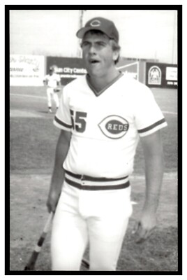 Joe Oliver (1986) Cincinnati Reds Vintage Baseball Postcard Rd9 | eBay