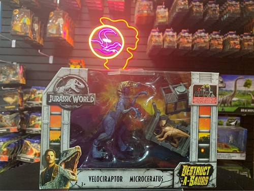 Jurassic World Velociraptor Microceratus Destruct-A-Saurus Fallen ...