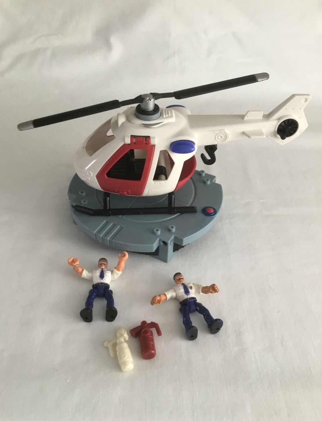 Imaginext Rescue Chopper Helicopter Blade Spins with Landing Pad, 2 ...