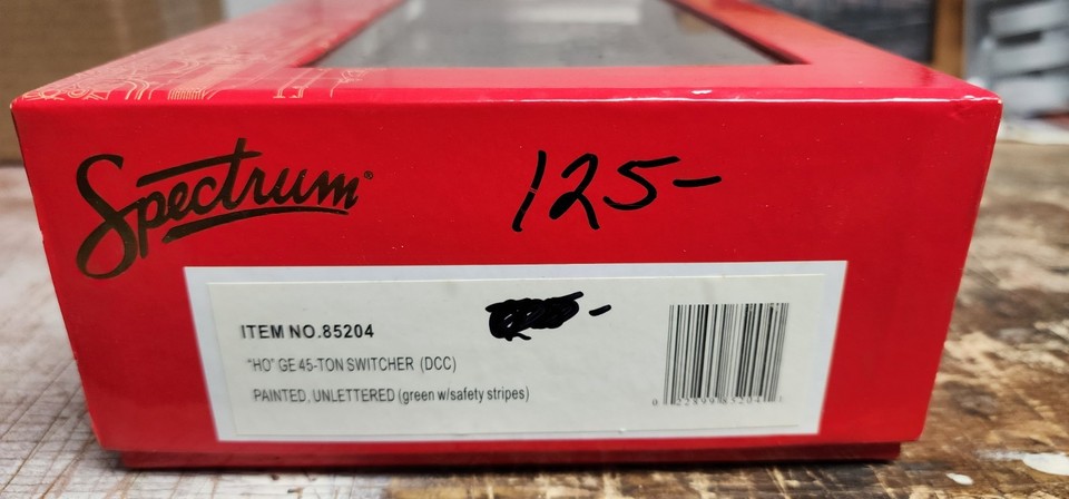 Bachmann Spectrum 85204 HO GE 45-Ton Diesel Switcher w side rods Green ...