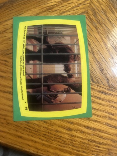 1979 Topps The Incredible Hulk Bruce Banner Marvel Sticker Card #19 ...