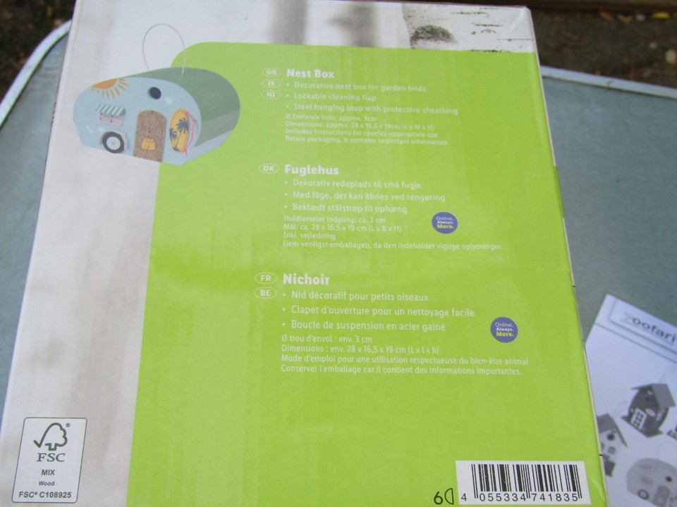 Zoofari Caravan Bird House Surf Beach Colourful Cute Hanging Tit ...