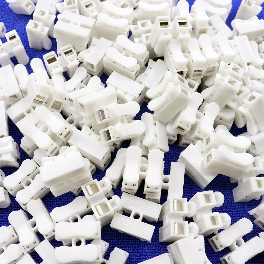 100x Electrical Cable Connectors Quick Splice Lock Wire Terminals Self ...