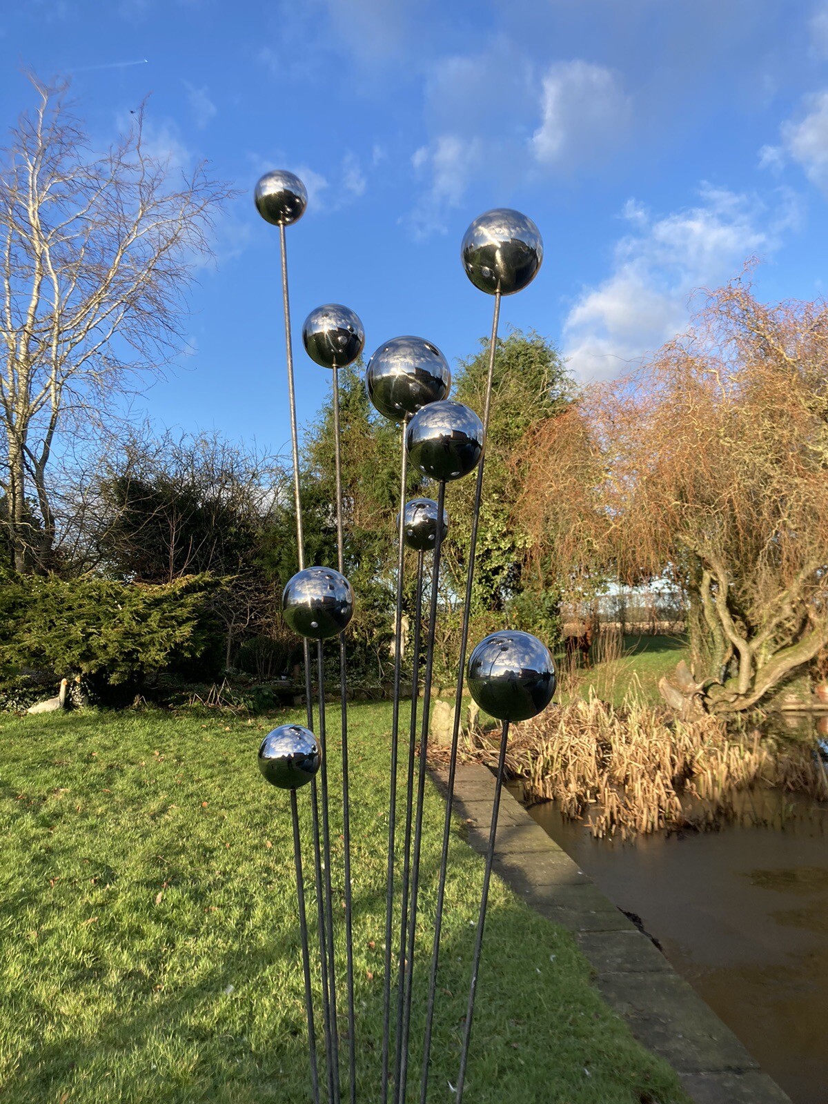 LARGE METAL GARDEN BALL SPRAY PLANT STAKE ORNAMENT DECORATION | eBay