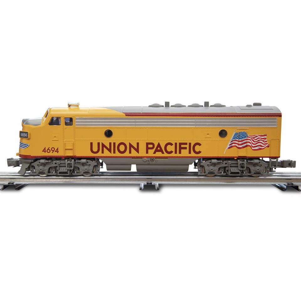 MENARDS UNION PACIFIC F-3 A UNIT DIESEL ENGINE W/ REMOTE! O GAUGE ...
