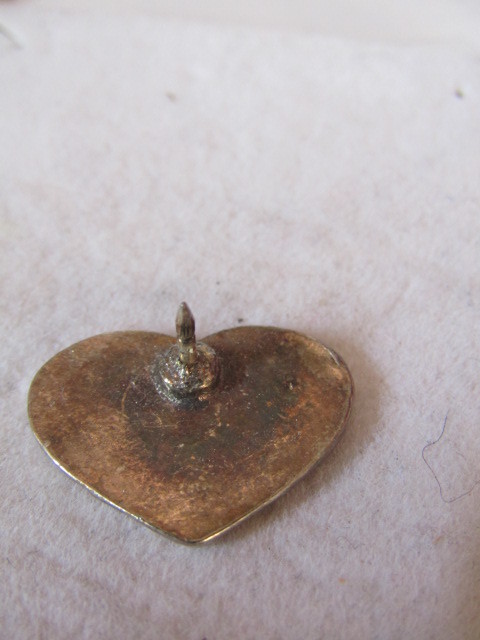 American US Flag Glitter Heart Pin Back | eBay