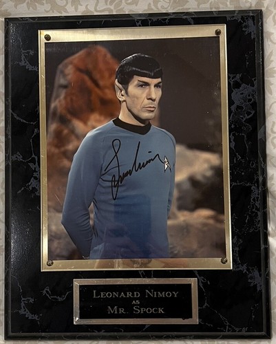 LEONARD NIMOY as MR SPOCK HAND SIGNED 8X10 PHOTO PLAQUE "STAR TREK TOS ...