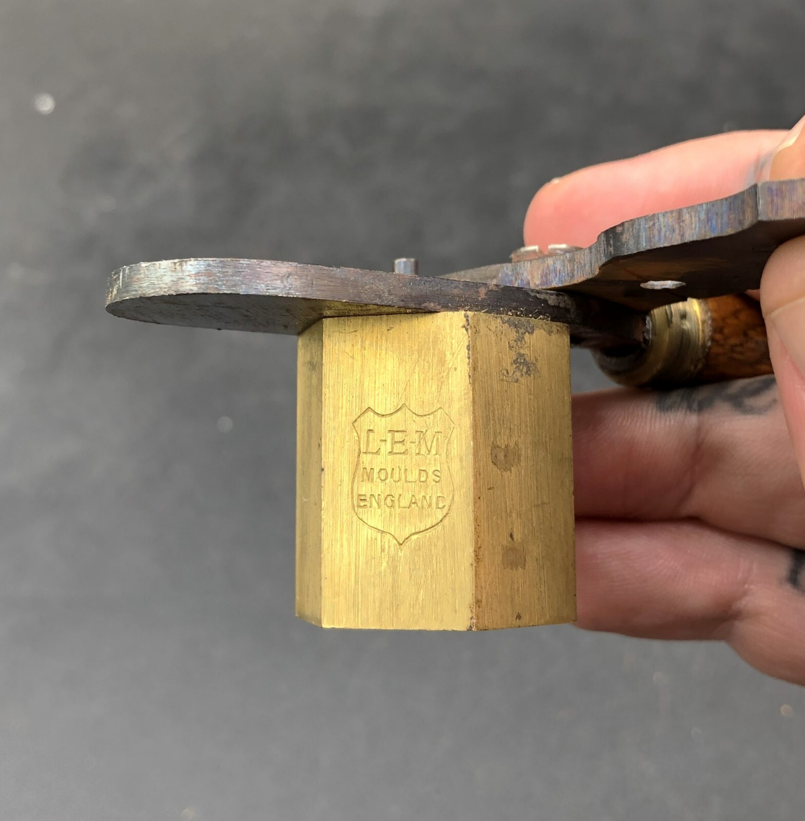 LEM Moulds England .570 Bullet Mold With Wooden Handle | eBay