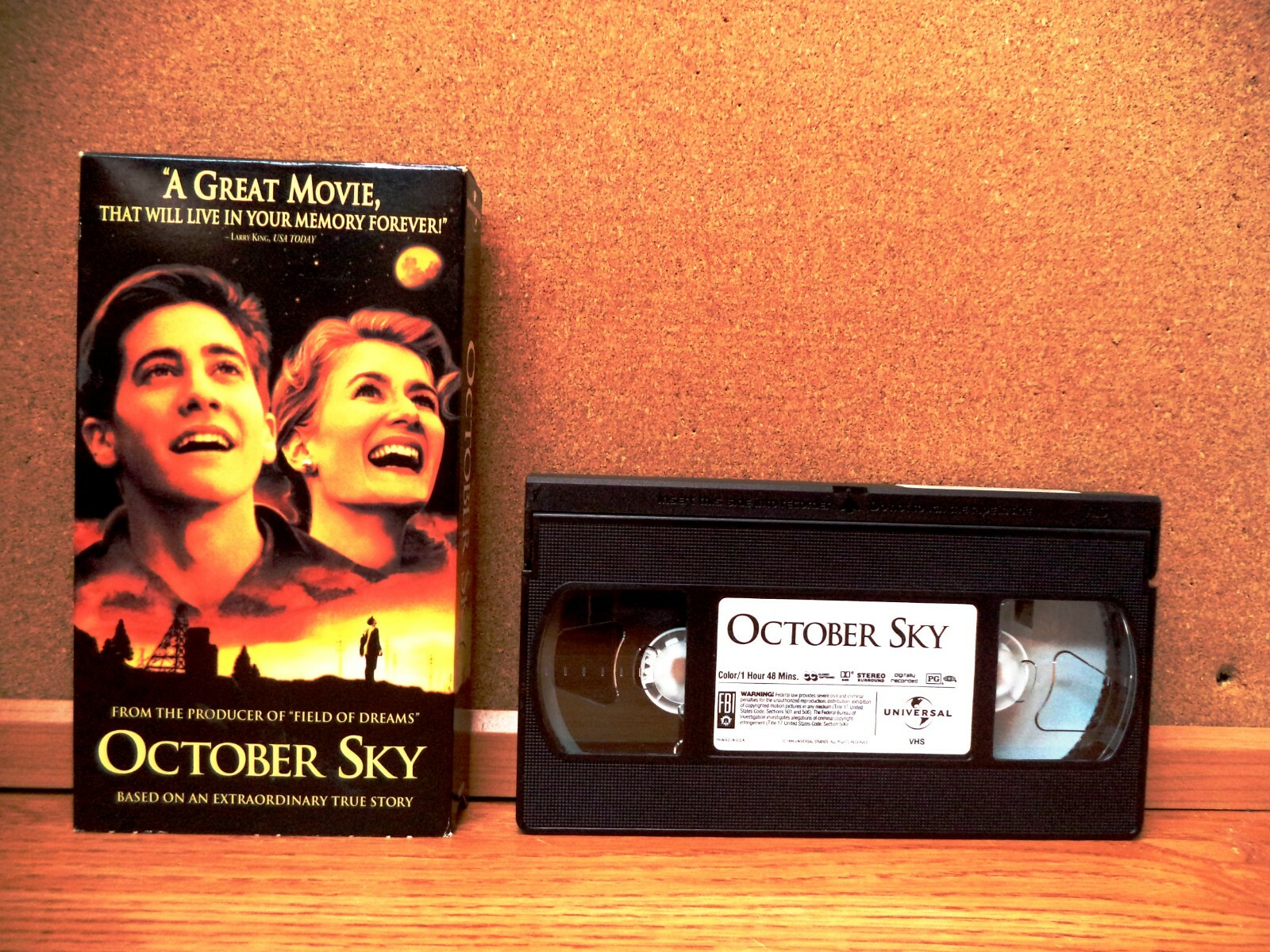 OCTOBER SKY (VHS 1999) Jake Gyllenhaal, Chris Cooper, Chris Owen and ...